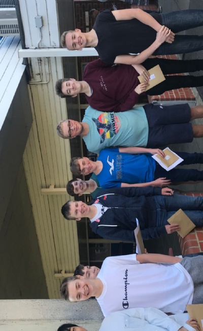 The Emmbrook School - Home